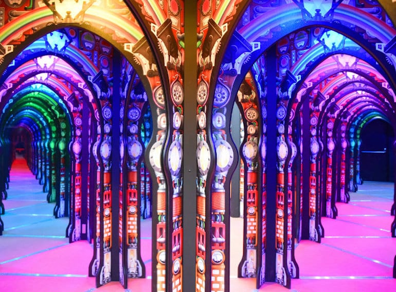 Things to do with kids: see Asia's largest mirror maze at Science ...